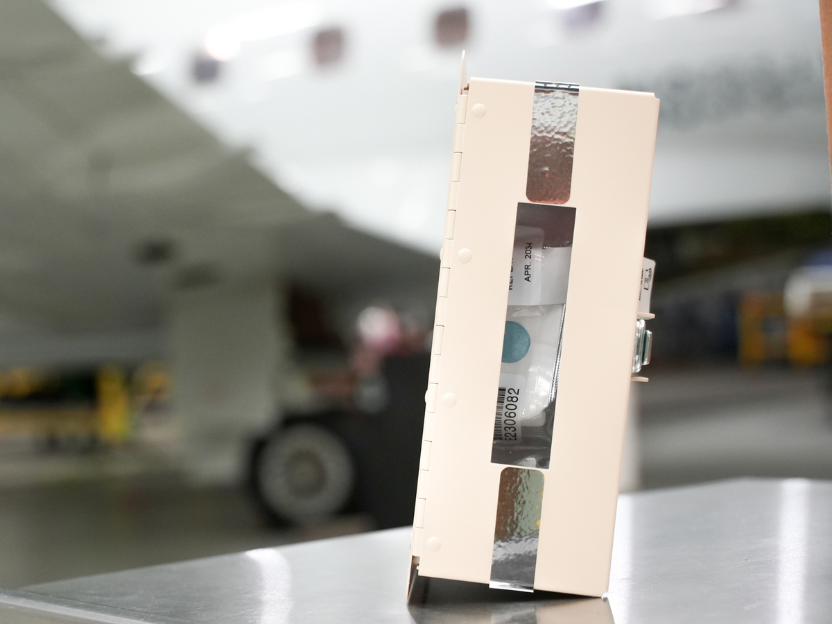 10 Benefits of Essex Industries Smoke Hoods You Need to Know - C&L Aero