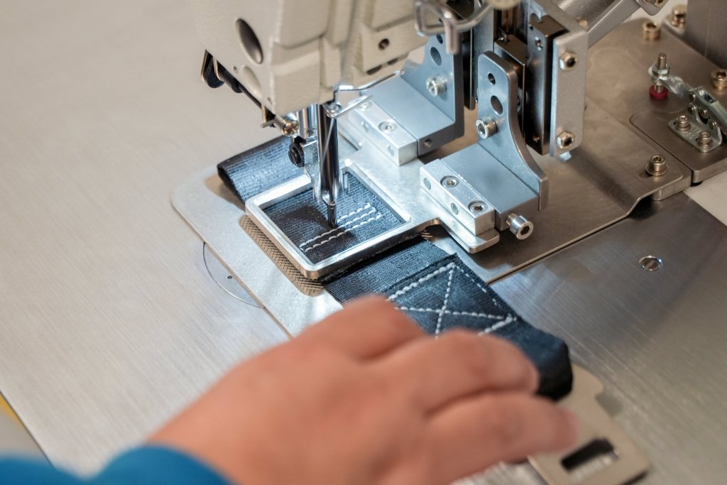 Aircraft Seat Belt Re-Webbing: How Elevate Passenger Safety (and Save ...